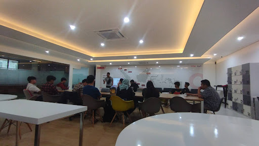 Game Dev Malang (GDM) Jadi Komunitas Pertama Pengguna IndigoSpace Malang | indiekraf.com